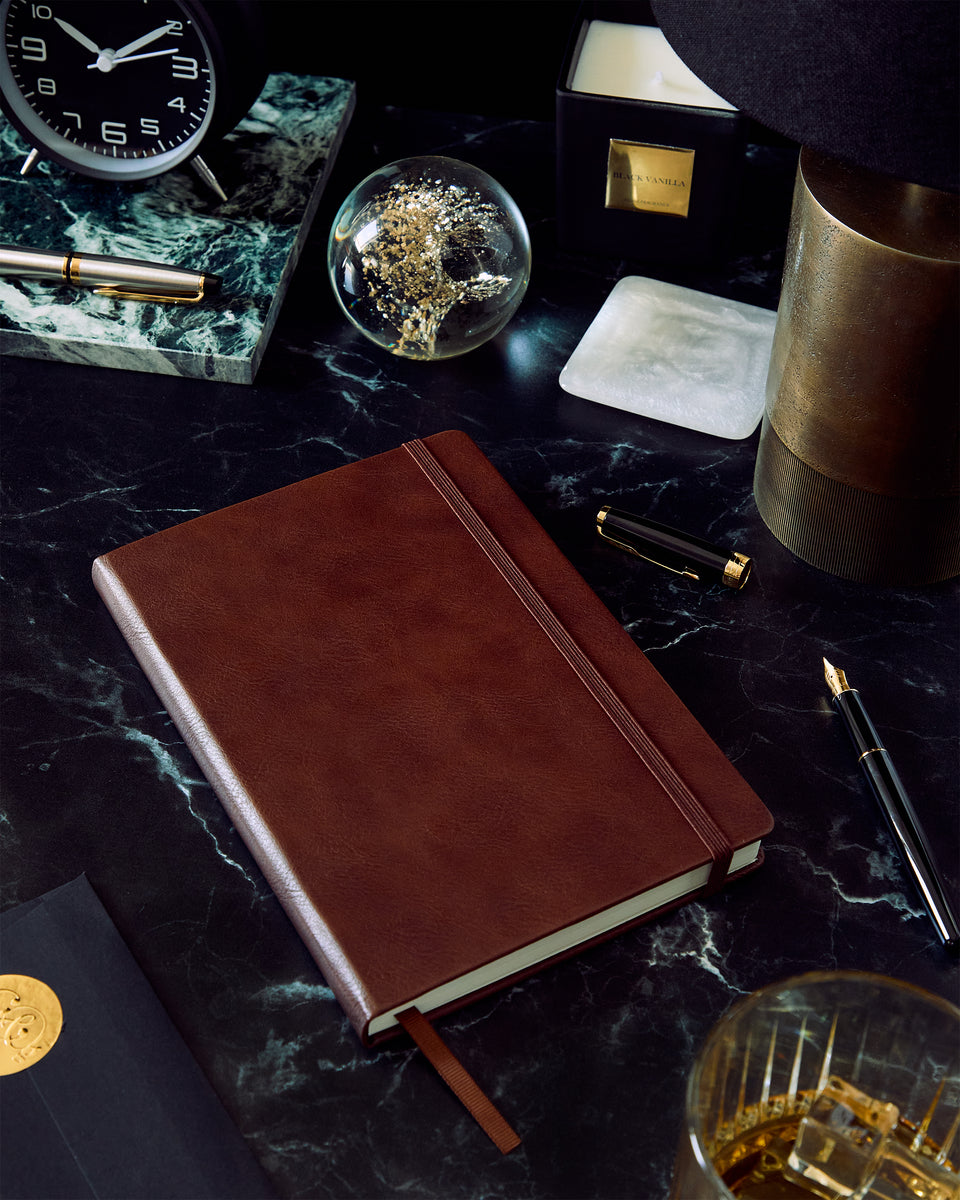 Chestnut Brown Hardcover 2022 Weekly Planner By Beechmore Books ...